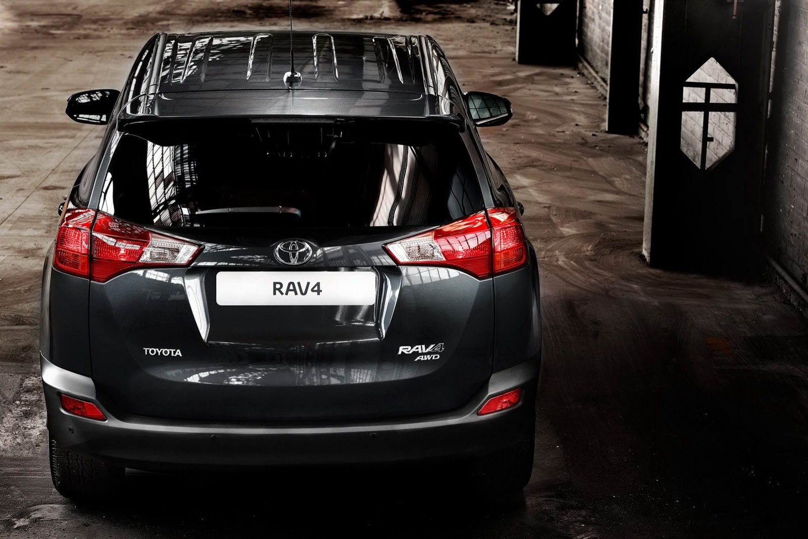 Toyota RAV4 2013 - Toyota - Autopareri